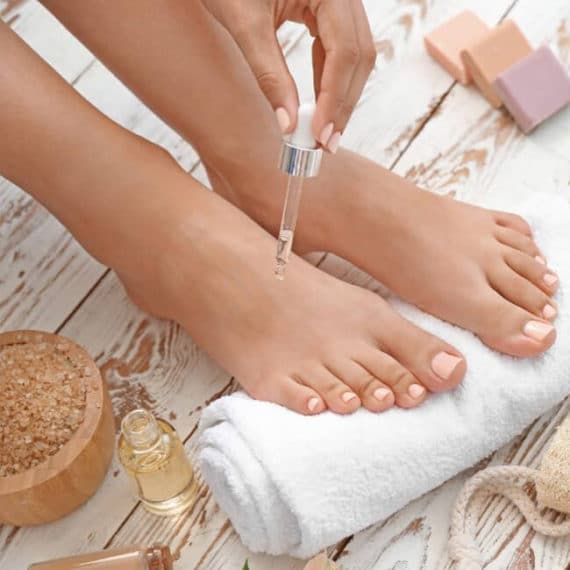 The 9 Best Essential Oils To Put On Your Feet | Treasure Hutch